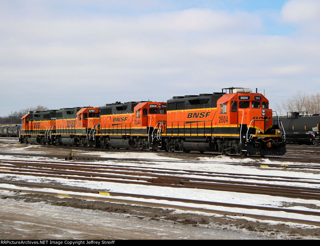 BNSF 2604